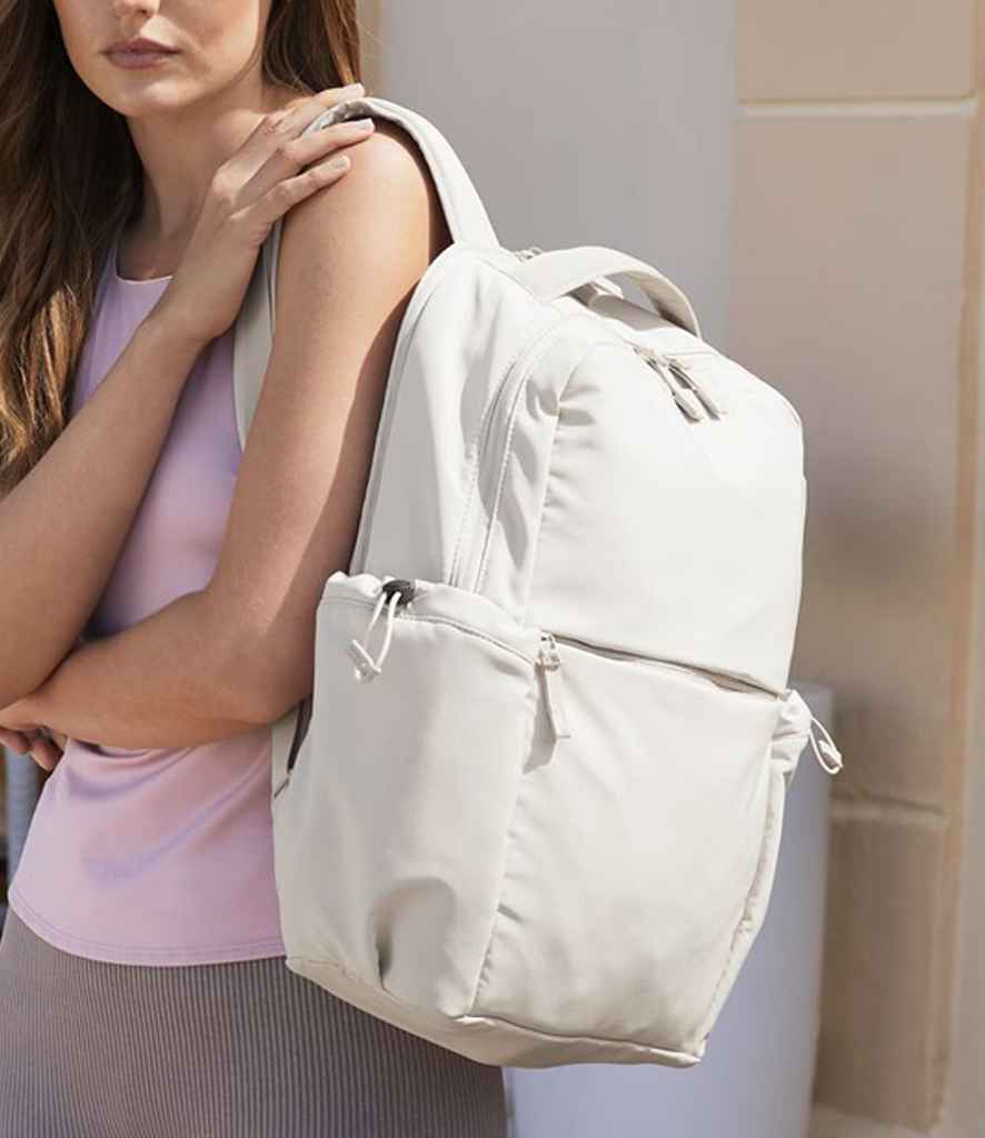 Quadra Studio Backpack QS306 – Fire Label